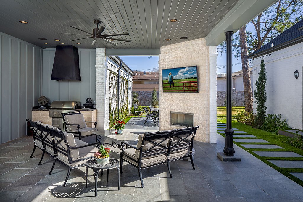 Hunter's Creek Outdoor Living Space